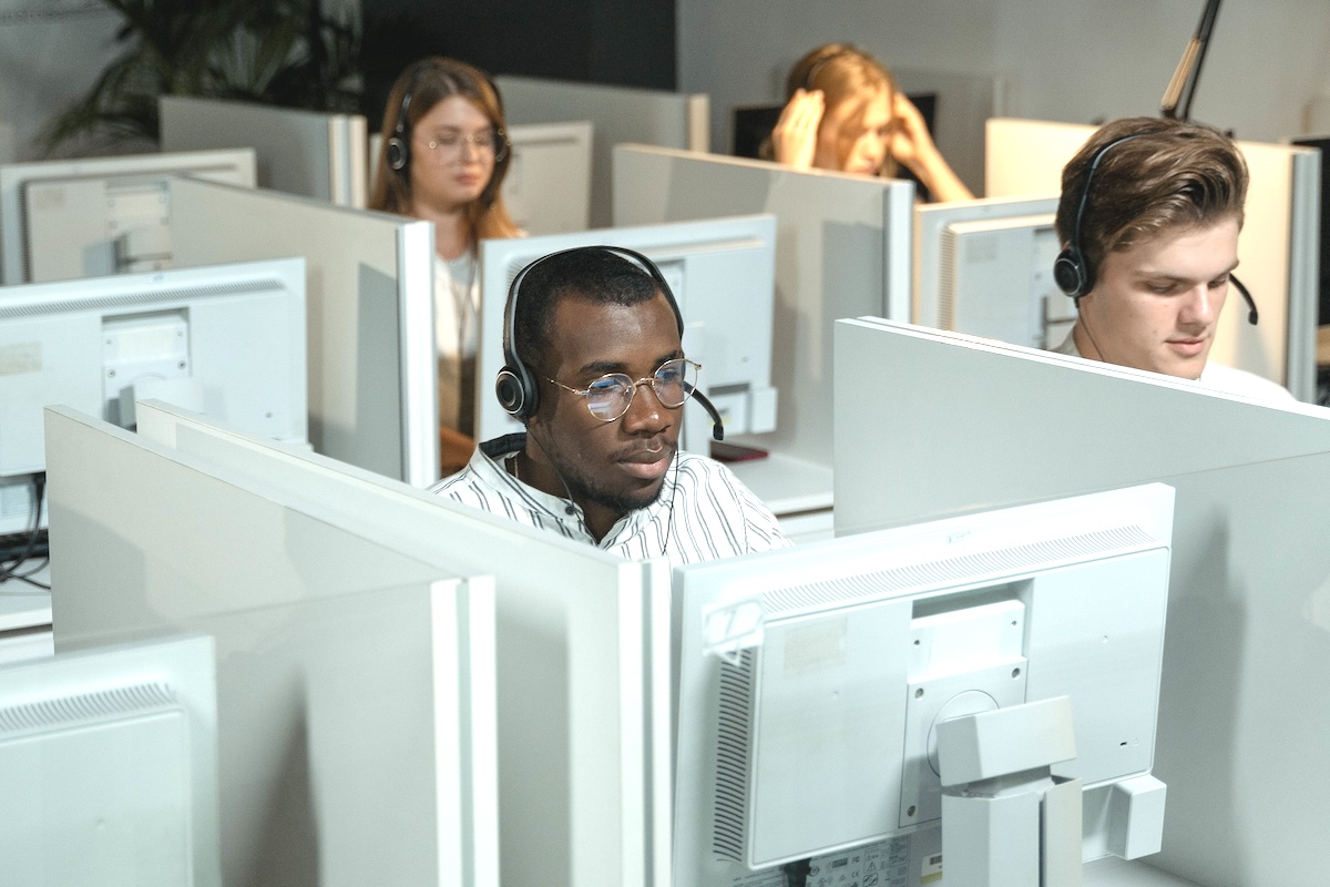 Externalisation du service client : opportunités et risques